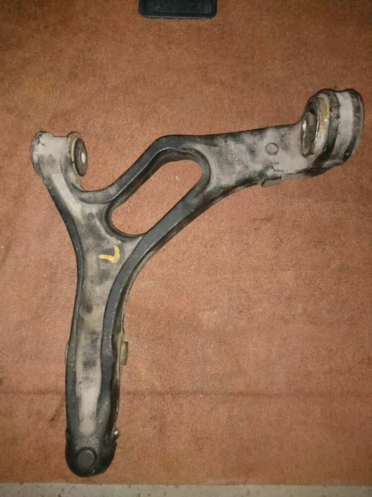 Рычаг передний нижний левый, Важіль передній нижній лівий, 95534101761 ...