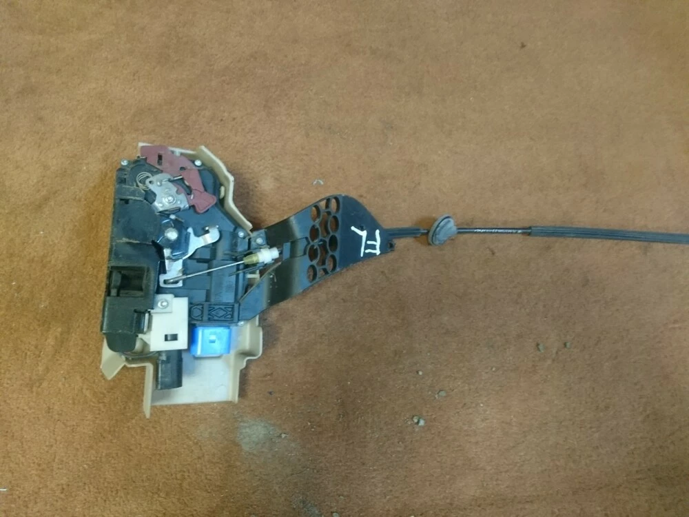 Замок двери передний левый, Замок передніх лівих дверей, 95553101507 ...